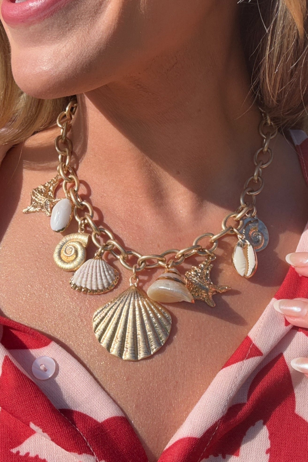 Seashell Charm Necklace | Large – Thomas and Rye